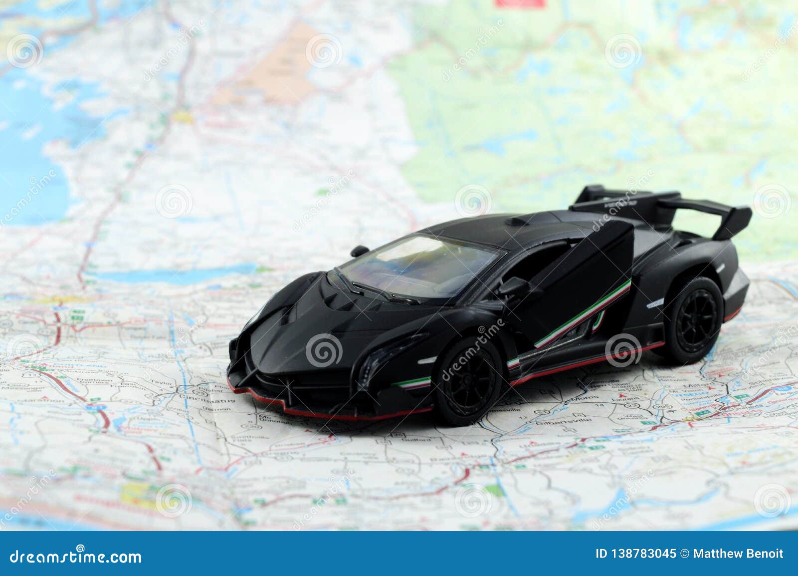 Car and Map editorial image. Image of amusement, open - 138783045