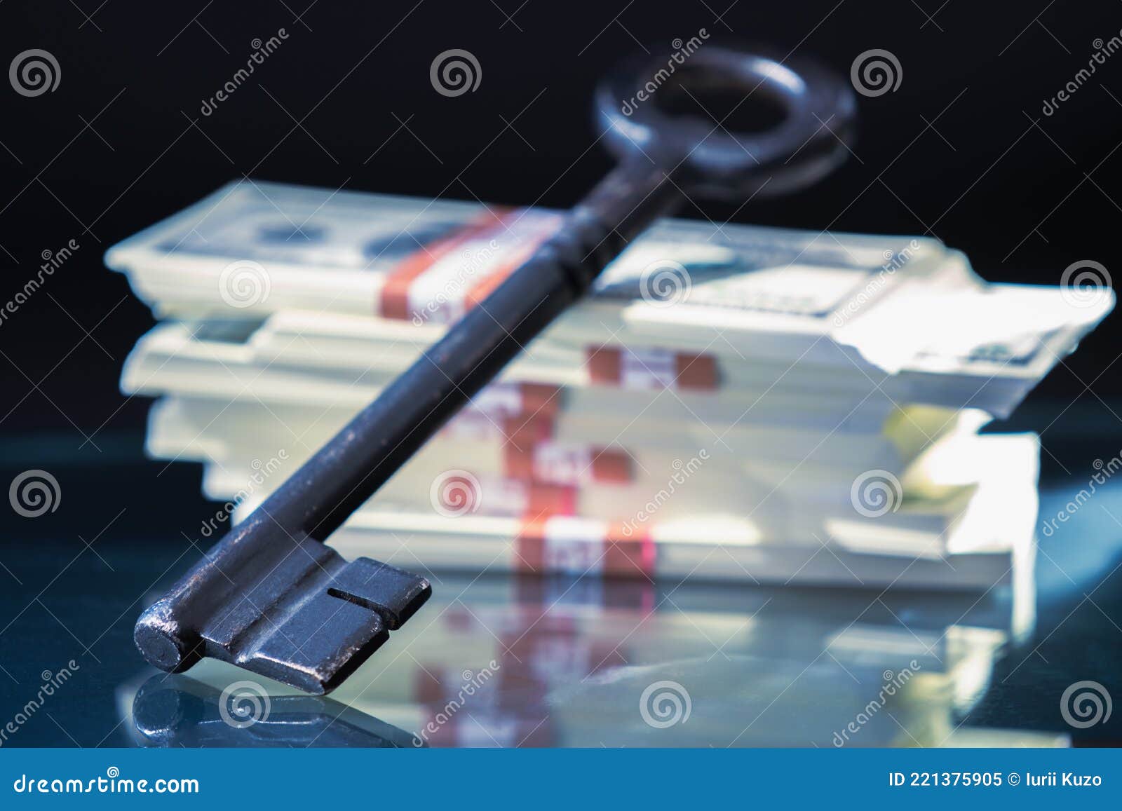 Conceptual Image of Key To Wealth and Success Stock Image - Image of ...