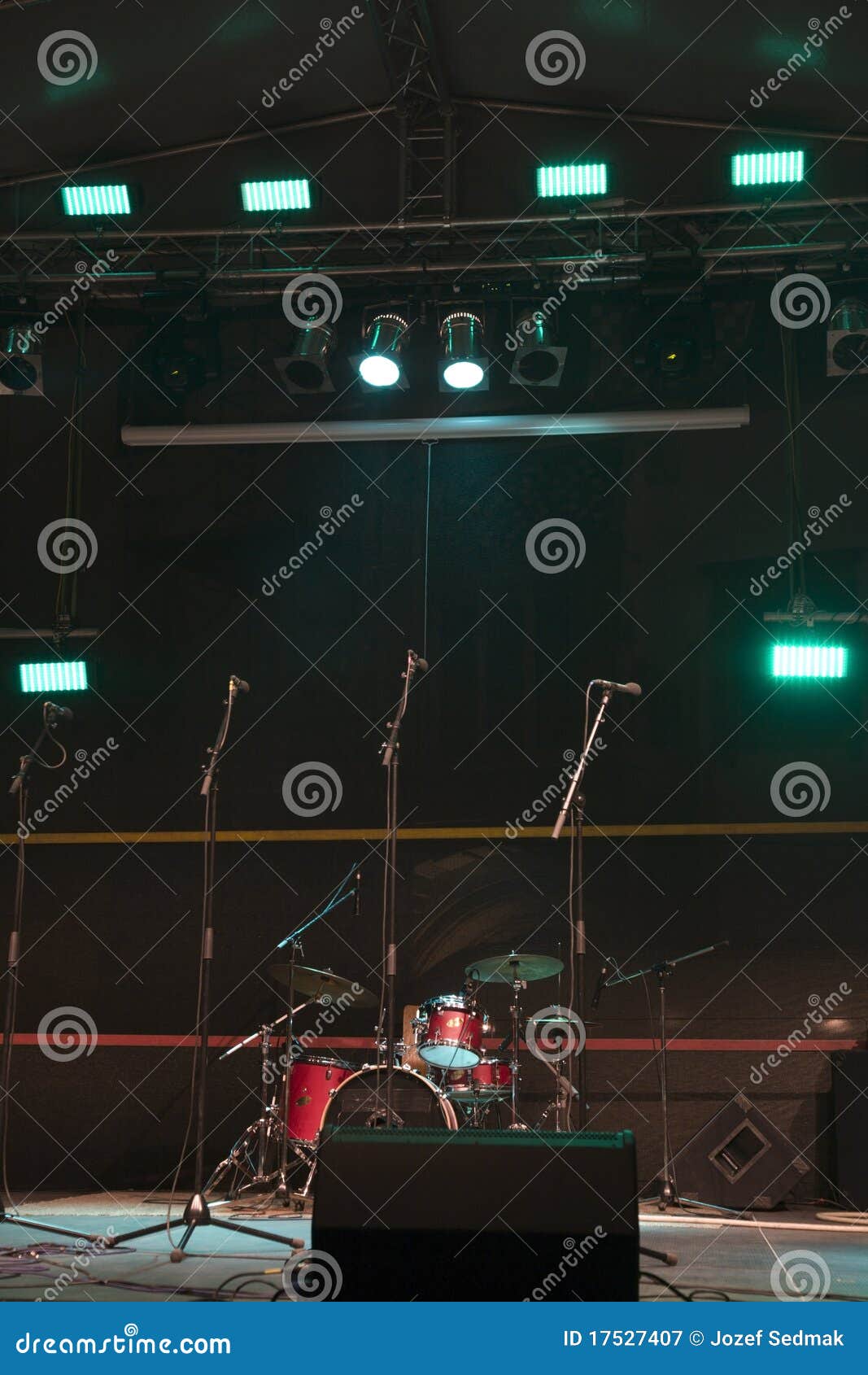 For the concert stock image. Image of platform, atmosphere - 17527407