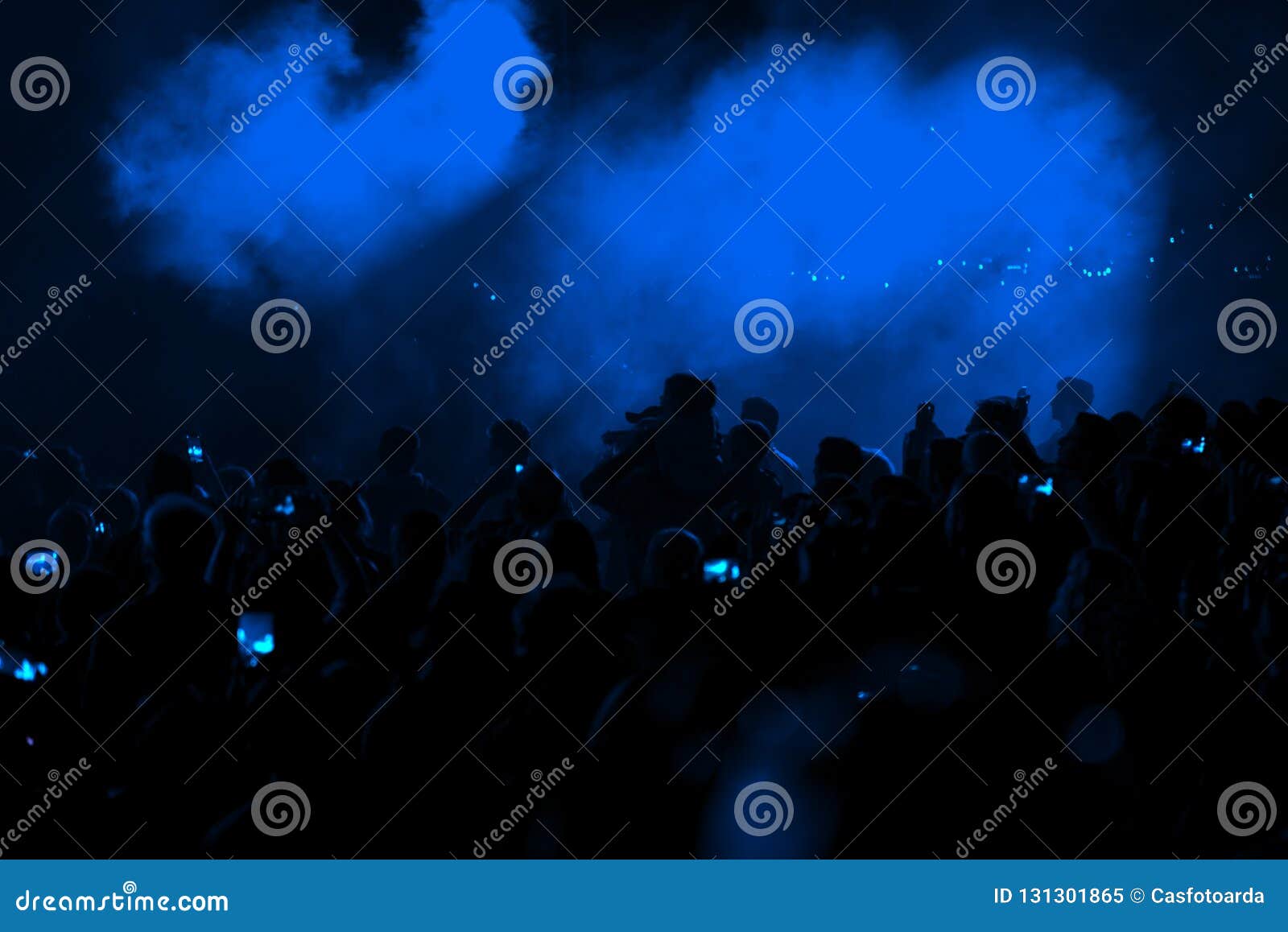 Concert and Crowded People. Editorial Image - Image of discotheque ...
