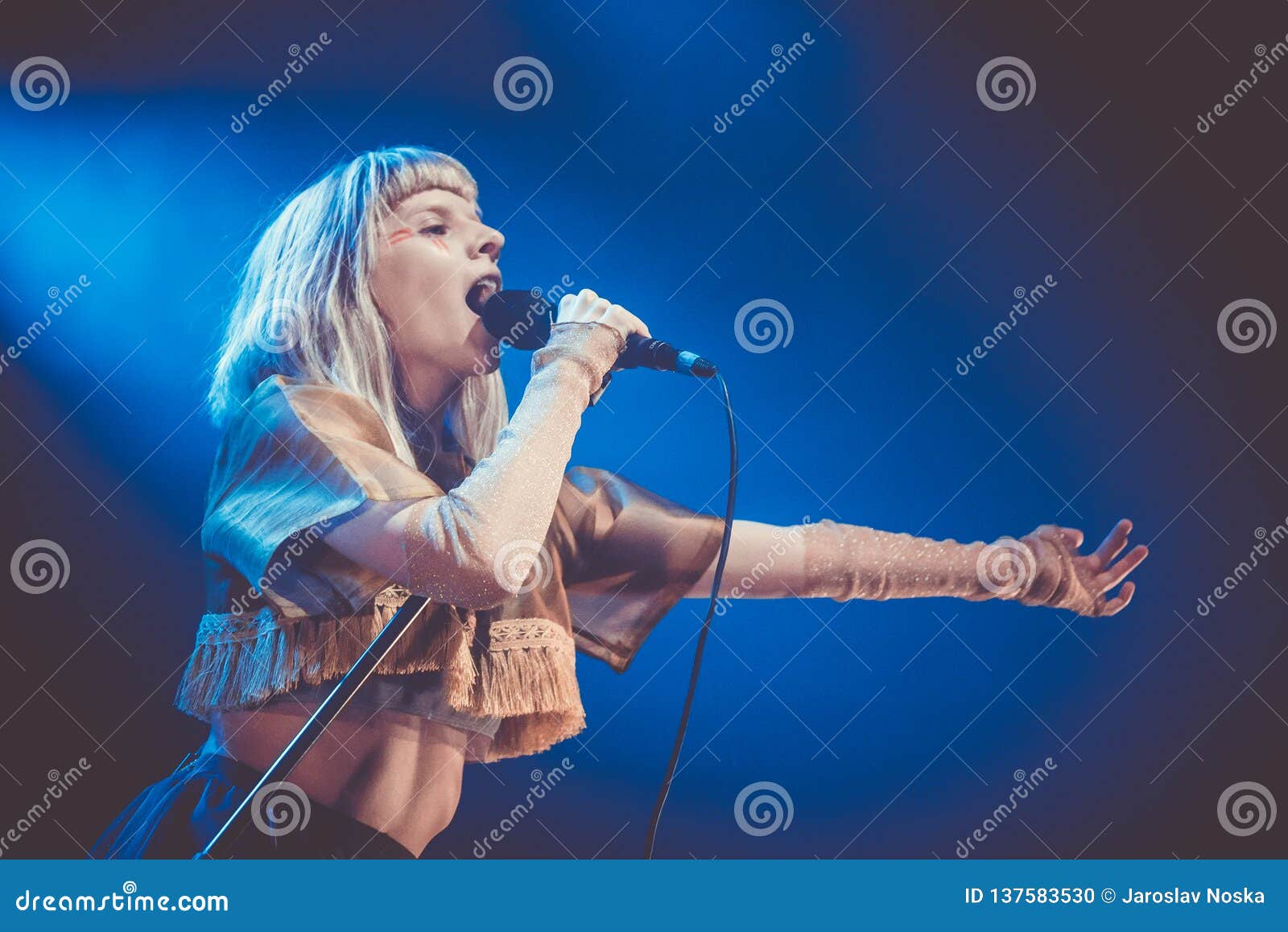 Concert singer Aurora editorial image. Image of festival - 137583530