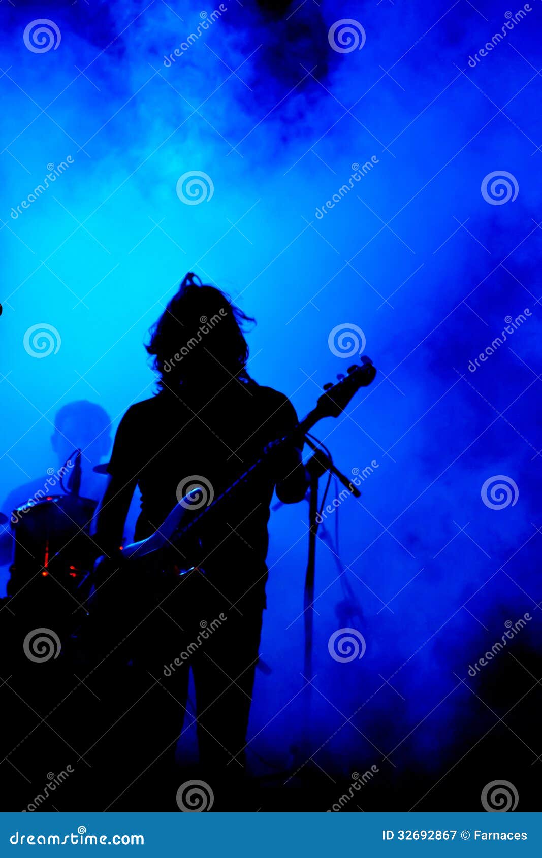 Concerto rock immagine stock. Immagine di intrattenimento - 32692867