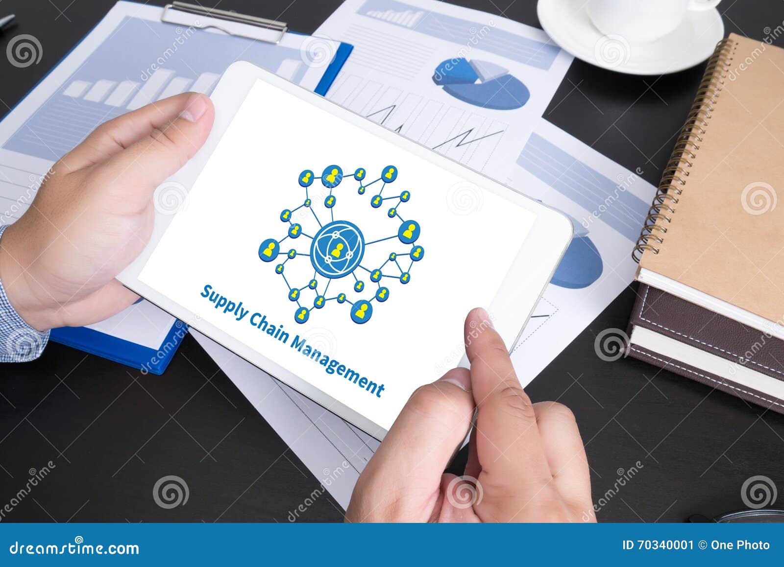 Concetto Del Supply Chain Management Di SCM Immagine Stock - Immagine ... Concetto Del Supply Chain Management Di SCM Immagine Stock - Immagine ...
