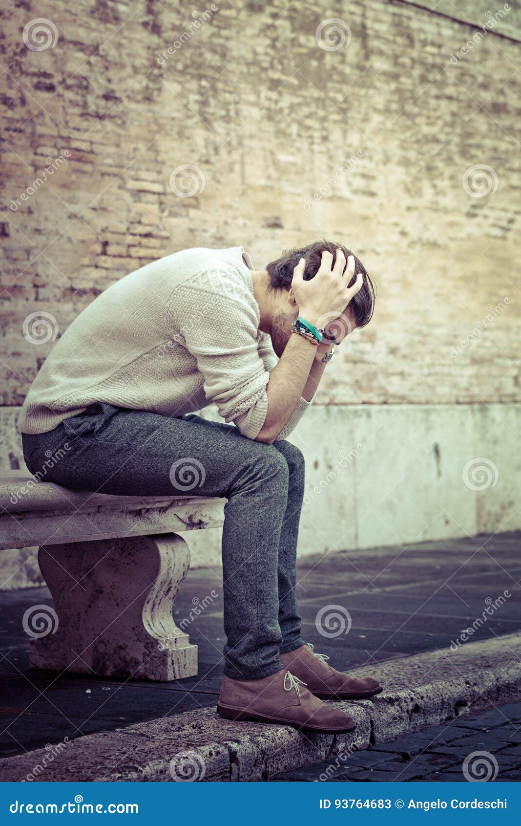 Concetto Di Ansia Giovane Con I Problemi, Disperazione Immagine Stock ...