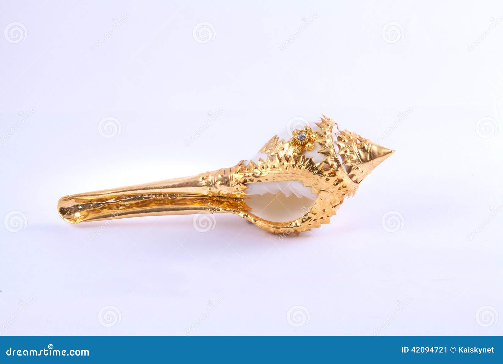 Conch Shell on Golden Tray Thai Wedding Stock Image - Image of thai ...