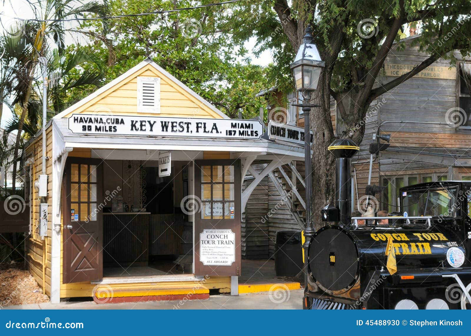 Conch Train and Termonal, Key West Florida Editorial Image - Image of ...