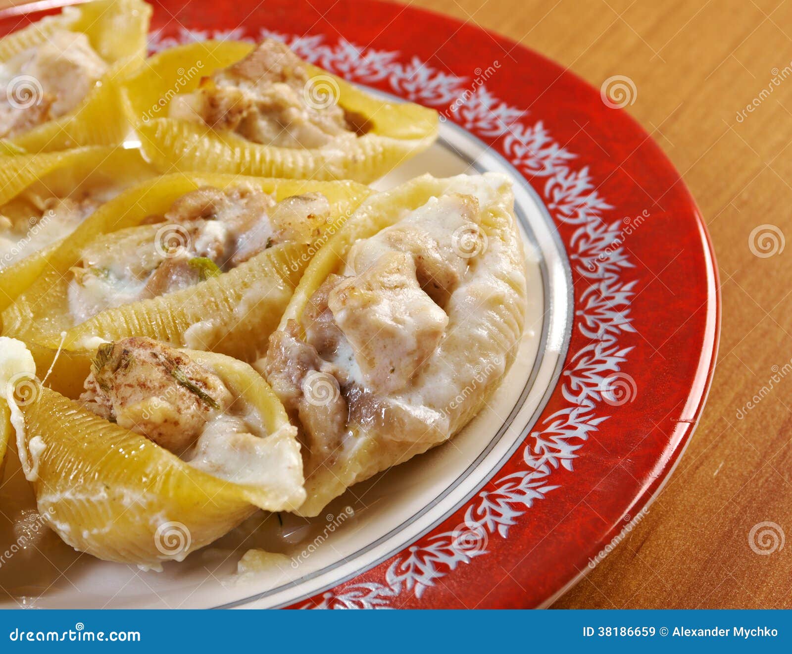 Conchiglioni rigati stock image. Image of conchiglioni - 38186659