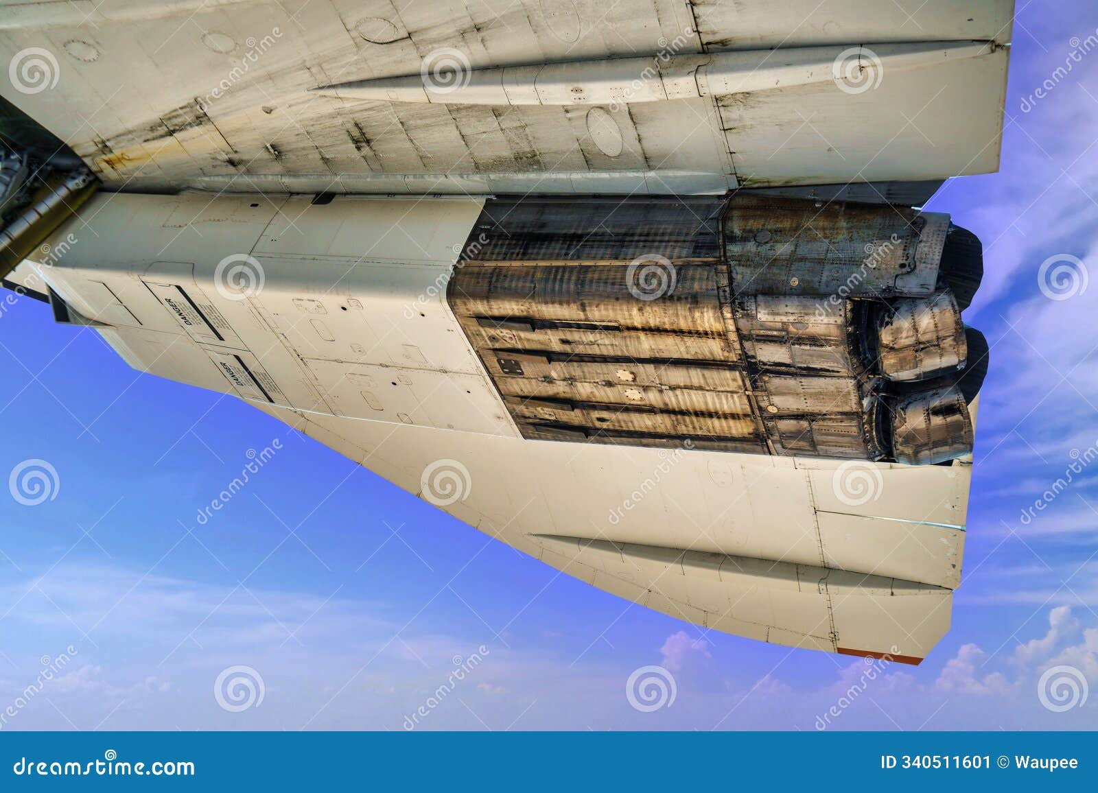 Concorde Wing from Below with Engines Stock Illustration - Illustration ...