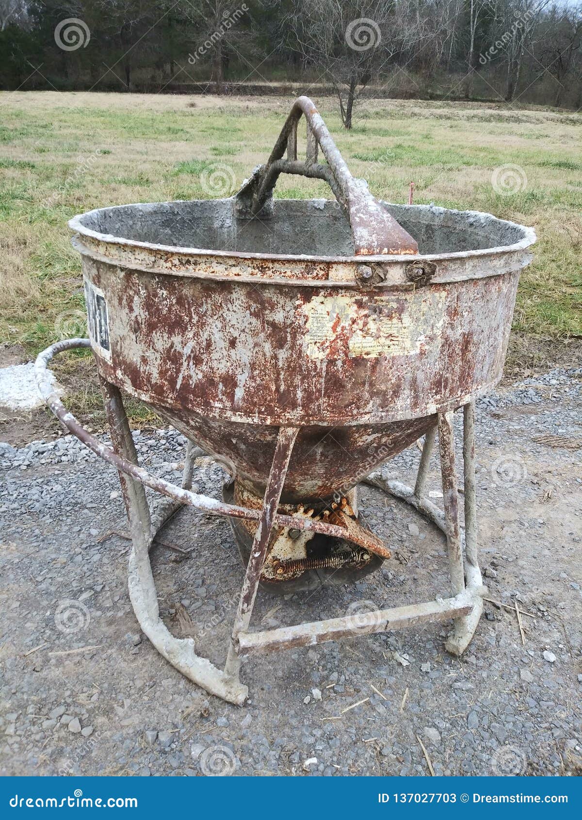 Concrete Bucket stock image. Image of construction, pouring - 137027703