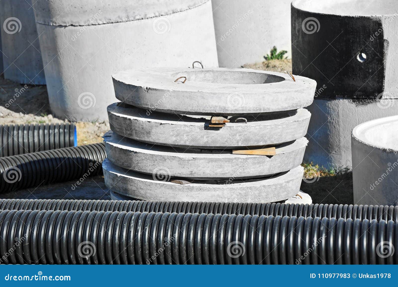 Concrete Circle Pit and PVC Pipe Stock Image - Image of construction ...
