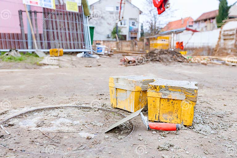 Concrete Cube Molds for Compressive Strength Test of the Cement Mixture ...