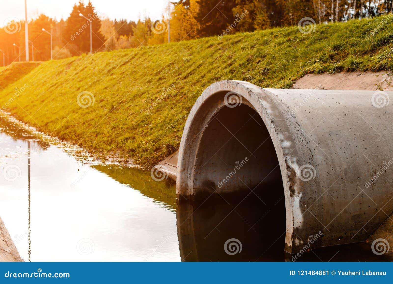 Concrete Culvert Pipe Hole System Draining Sewage Water in Rays Stock ...