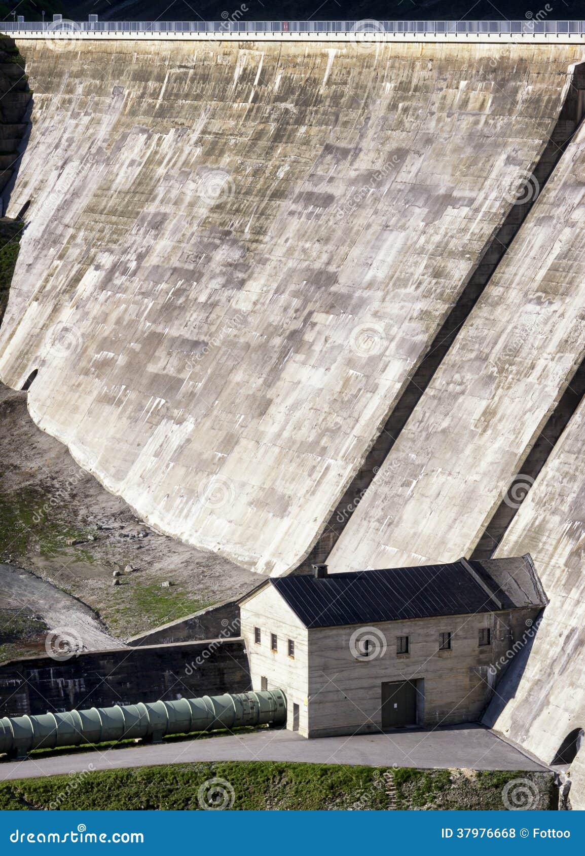 Concrete dam stock photo. Image of supply, dammed, long - 37976668
