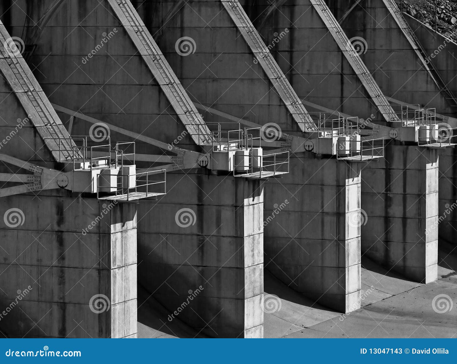 Concrete Dam Spillway Flow Control Stations Stock Image - Image of ...