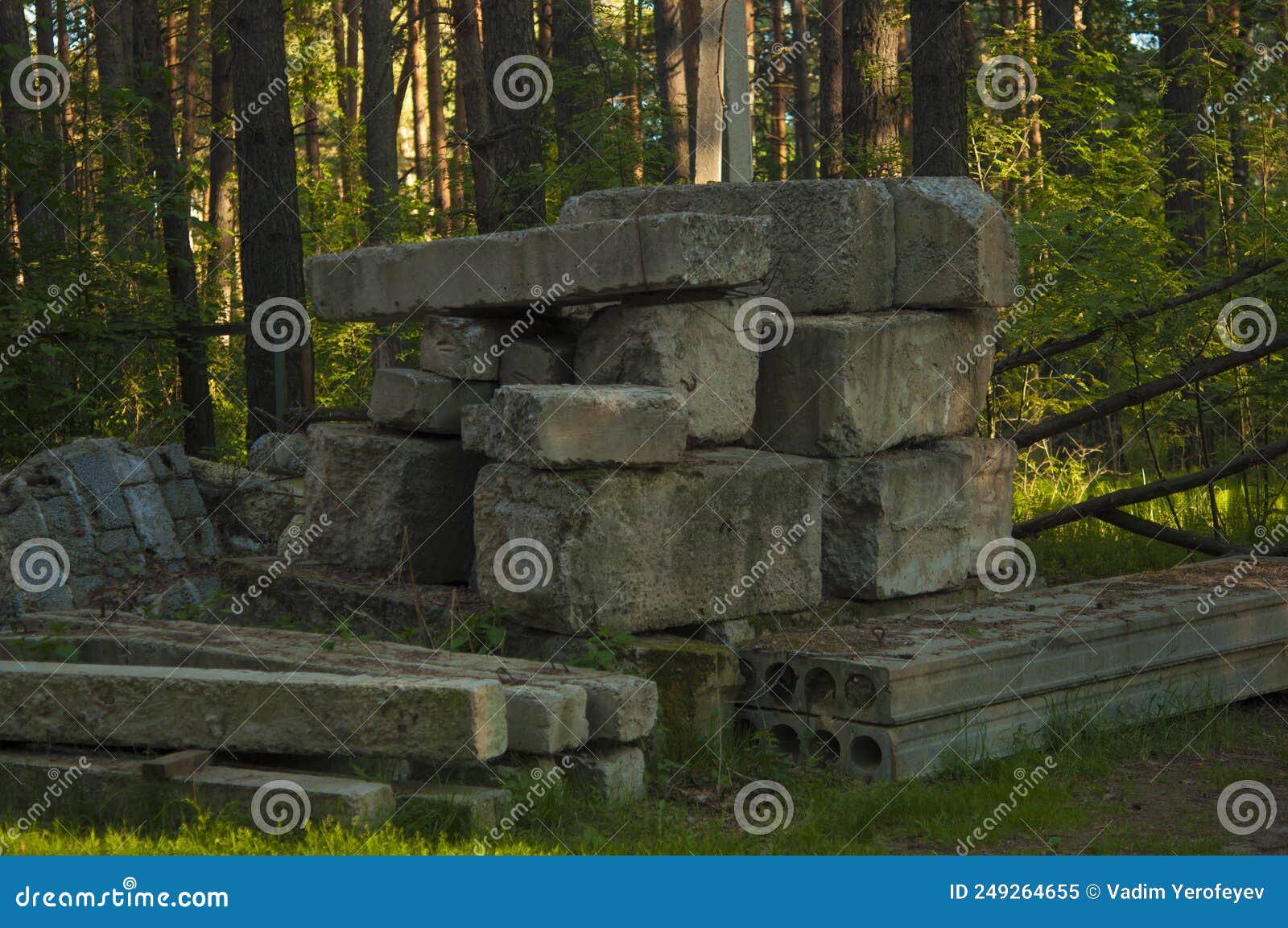 Low-quality and Split Damaged Concrete Blocks with a Veneer Imitating ...