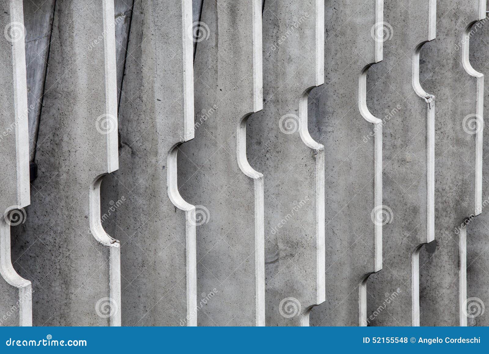 Precast Concrete Dividers