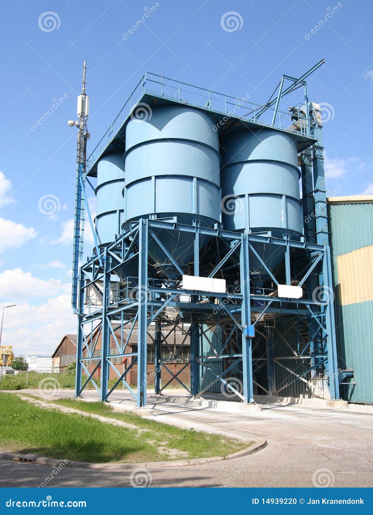 Concrete Factory stock photo. Image of industry, heavy - 14939220