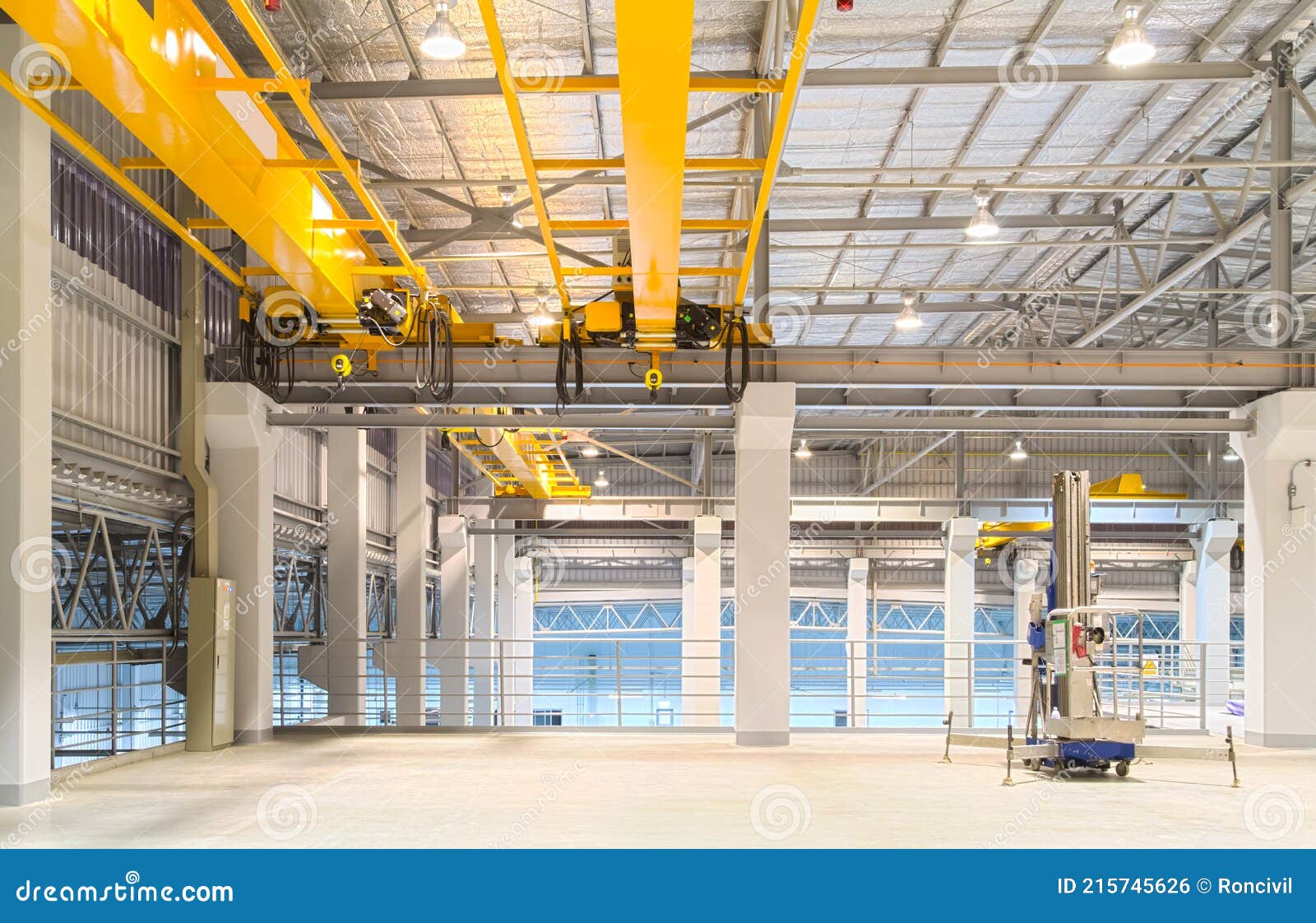 Warehouse Floor Overhead Background Stock Photos - Free & Royalty-Free ...