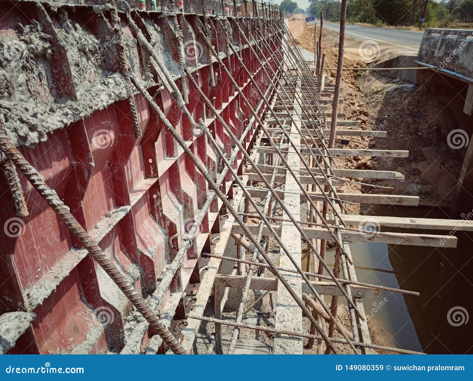 Concrete Formwork of Bridge Stock Image - Image of activity, element ...