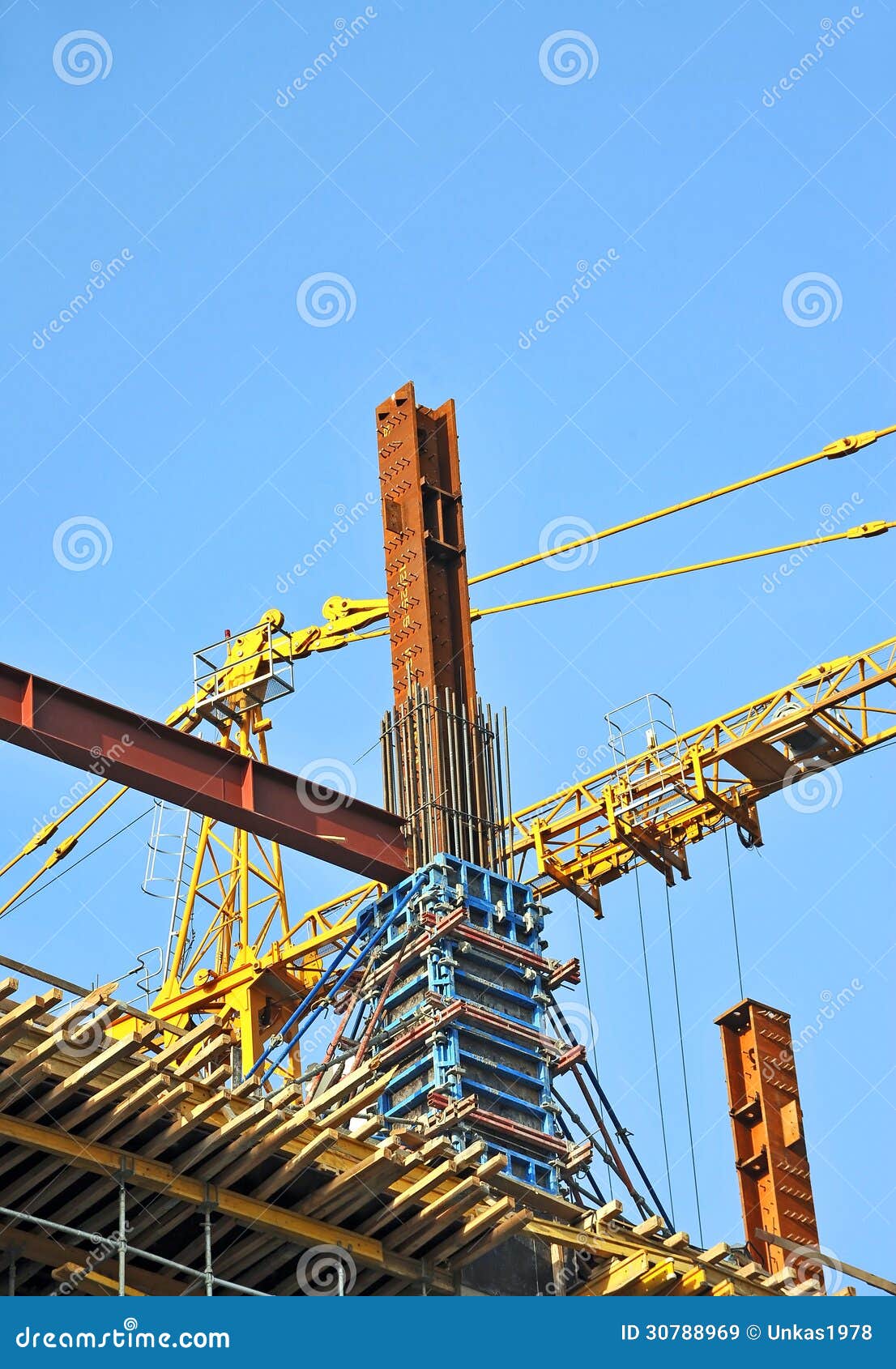 Concrete Formwork and Crane Stock Image - Image of floor, column: 30788969