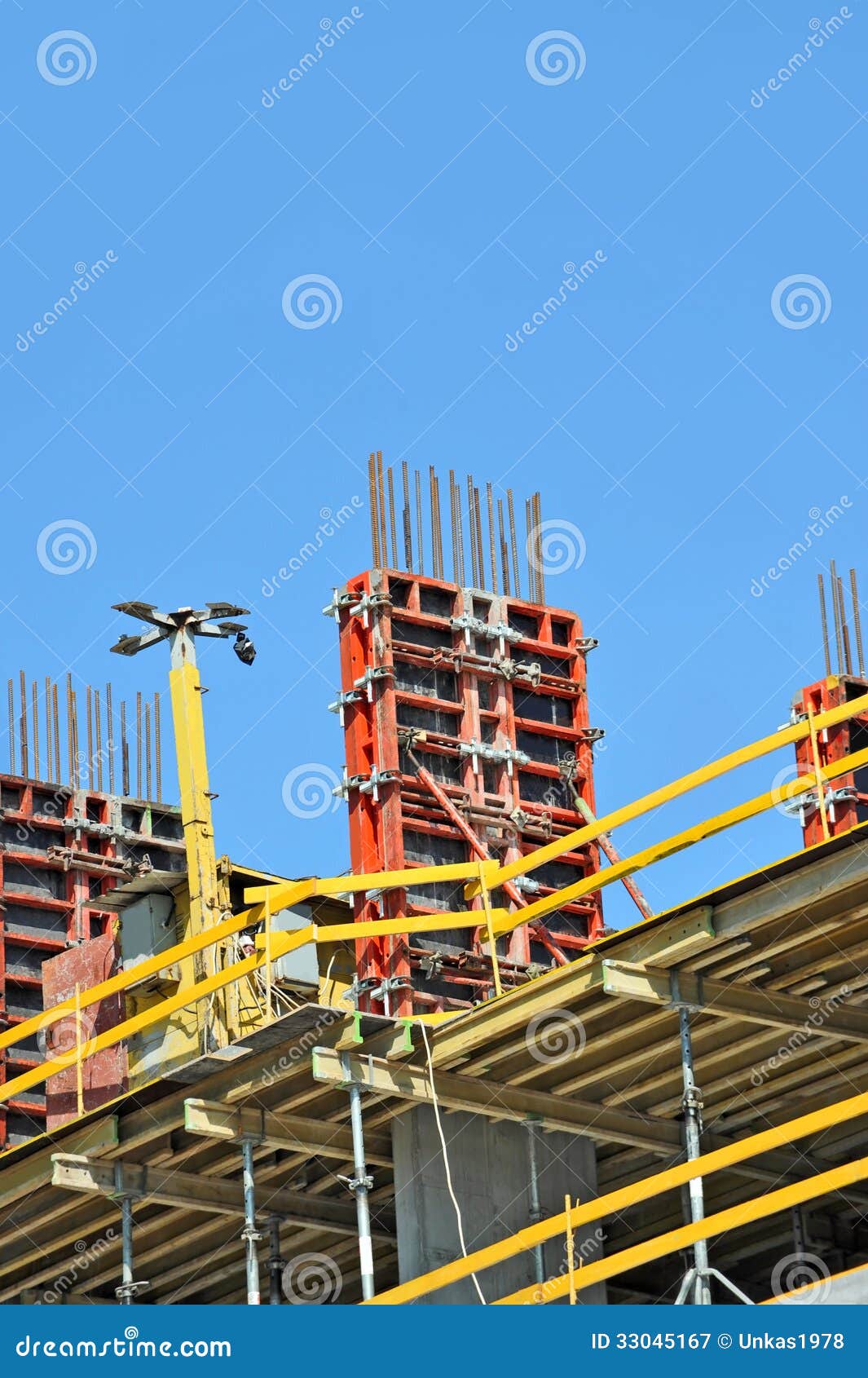 Concrete formwork stock image. Image of housing, crane - 33045167