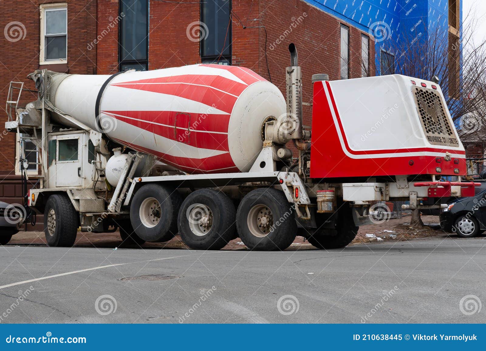 Concrete making machine stock image. Image of auto, industrial - 210638445