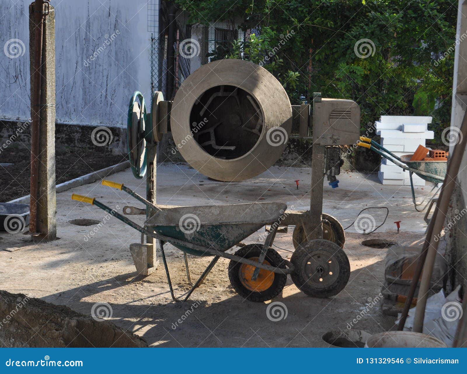 Concrete Mixer Aka Cement Mixer Stock Photo - Image of mixer ...