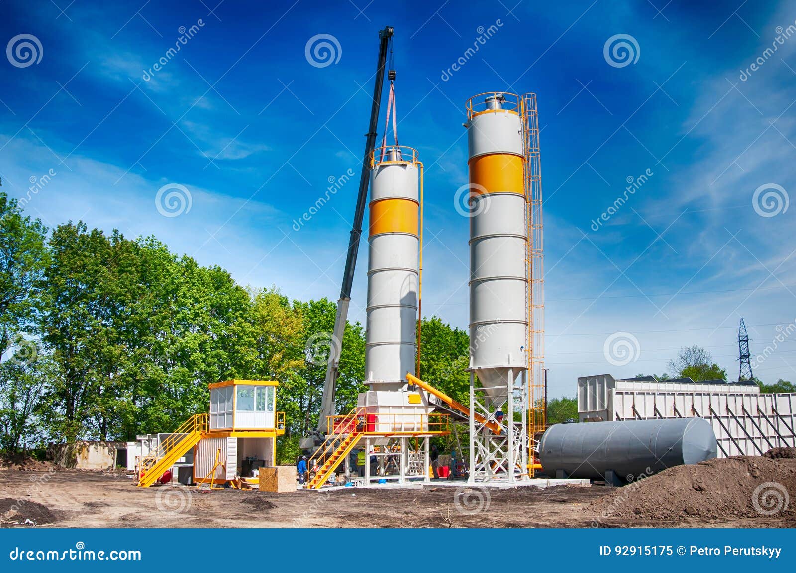 Concrete mixing silo stock image. Image of commercial - 92915175