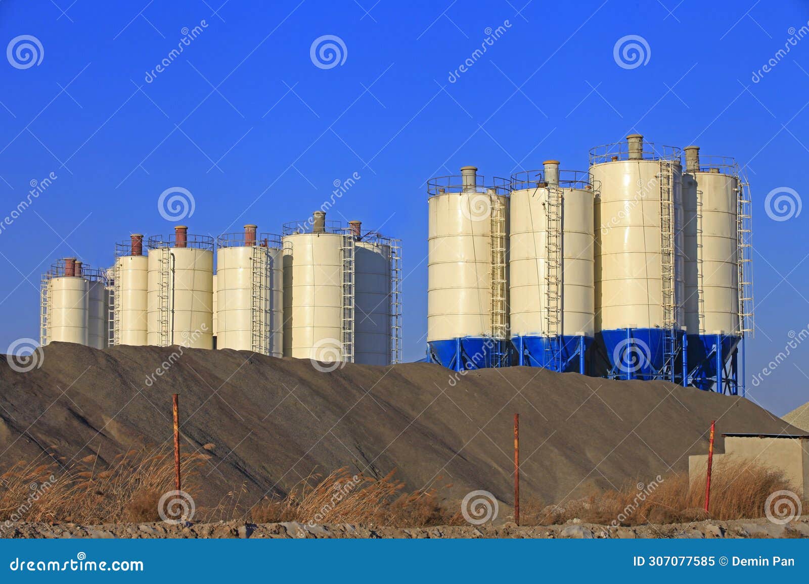 Concrete Mixing Silo, Site Construction Facilities Stock Image - Image ...