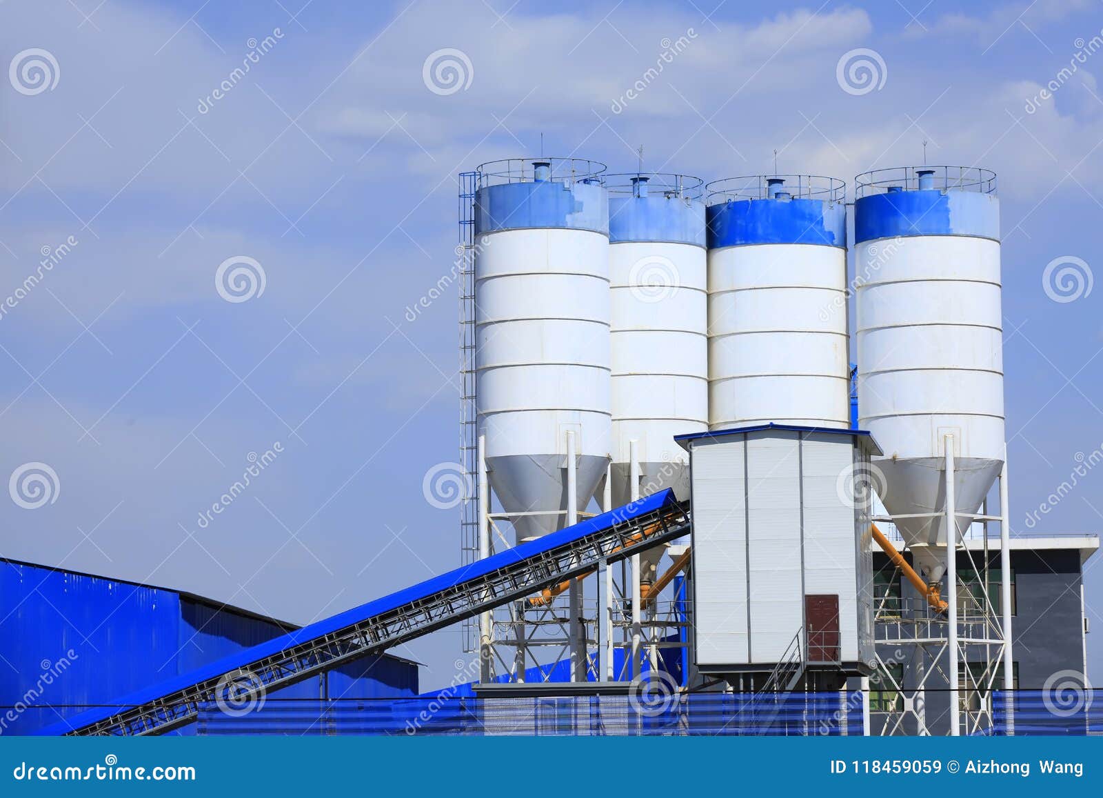 Concrete mixing tower stock image. Image of mechanical - 118459059