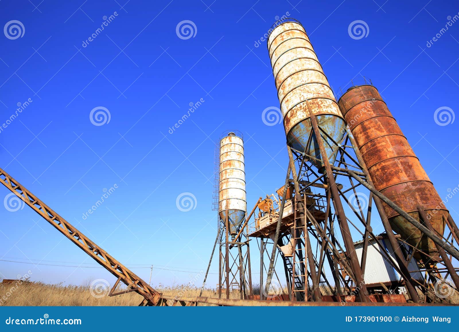 Concrete mixing tower stock photo. Image of equipment - 173901900