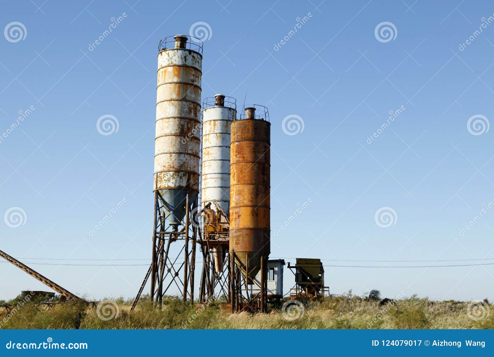Concrete mixing tower. stock image. Image of machinery - 124079017