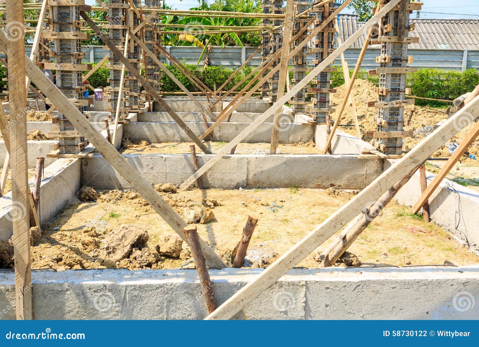 Concrete Pillar Mold for House Construction Stock Photo - Image of ...