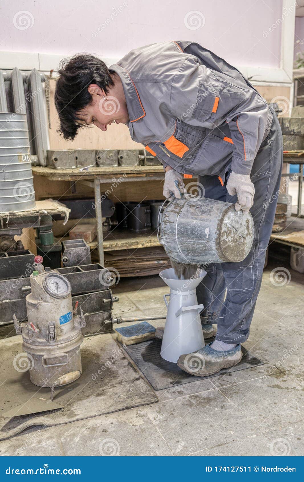 Concrete Slump Test, Concrete Density Test Editorial Photo - Image of ...