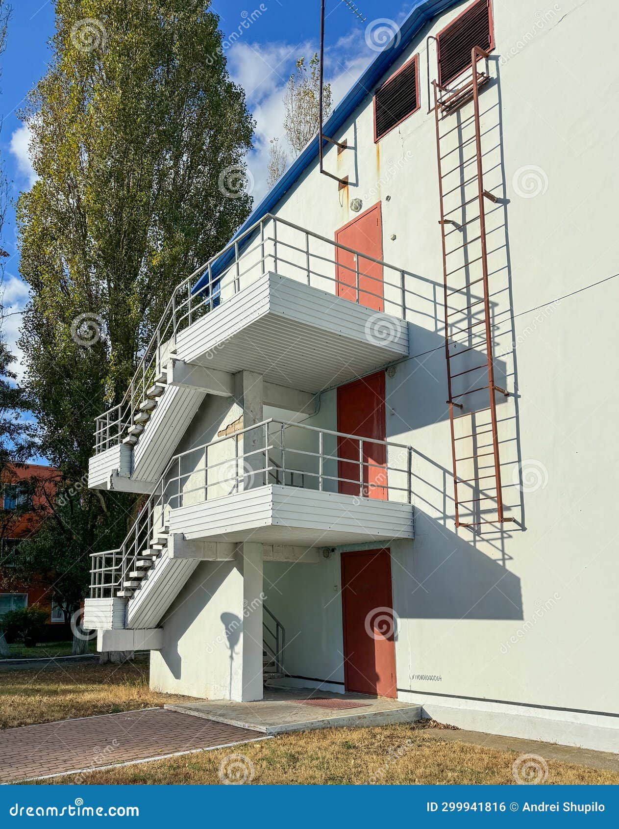 Concrete Staircase Outside the Building Stock Photo - Image of concrete ...