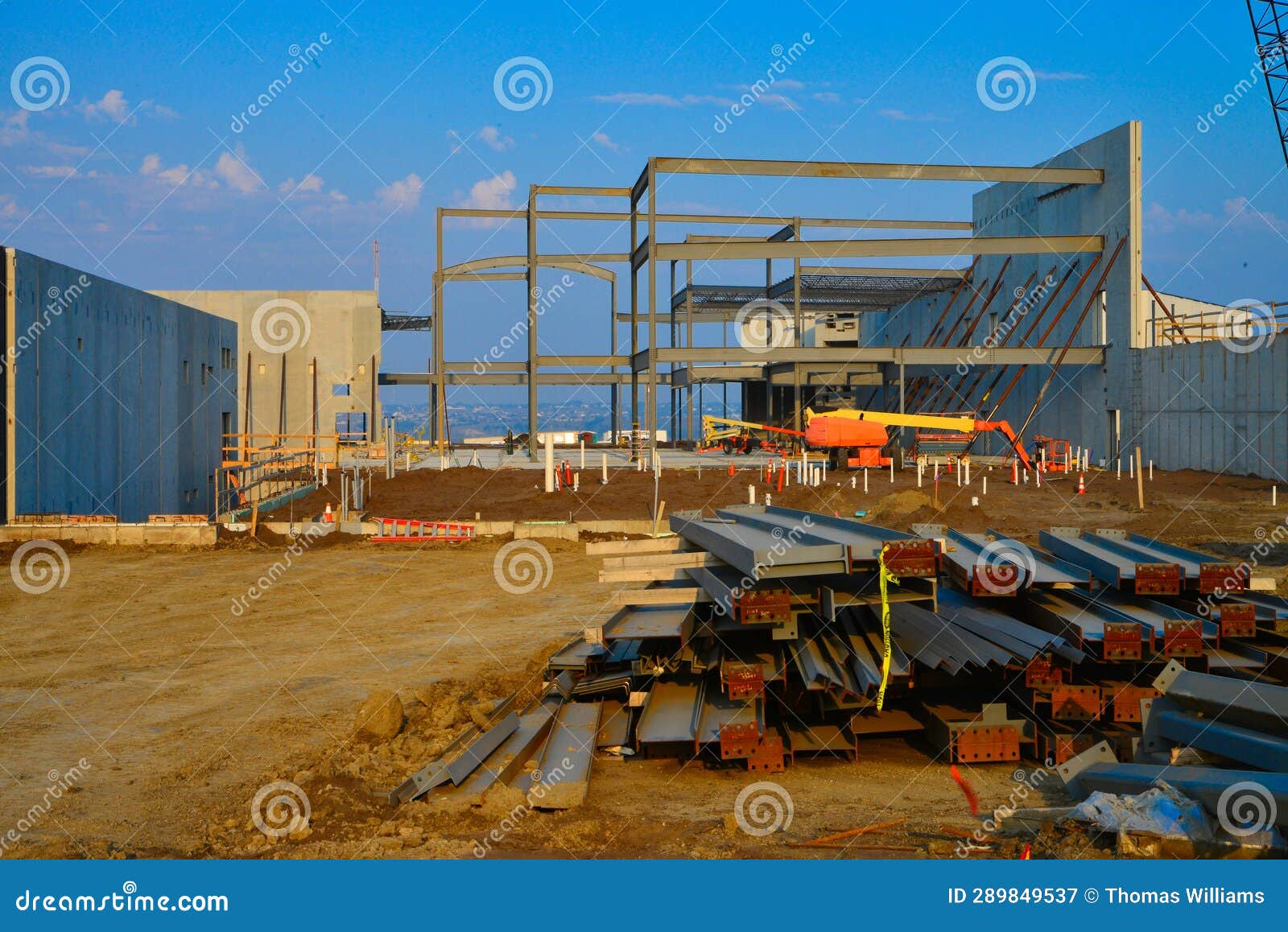 Concrete and Steel Frame Commercial Building Under Construction. Stock ...