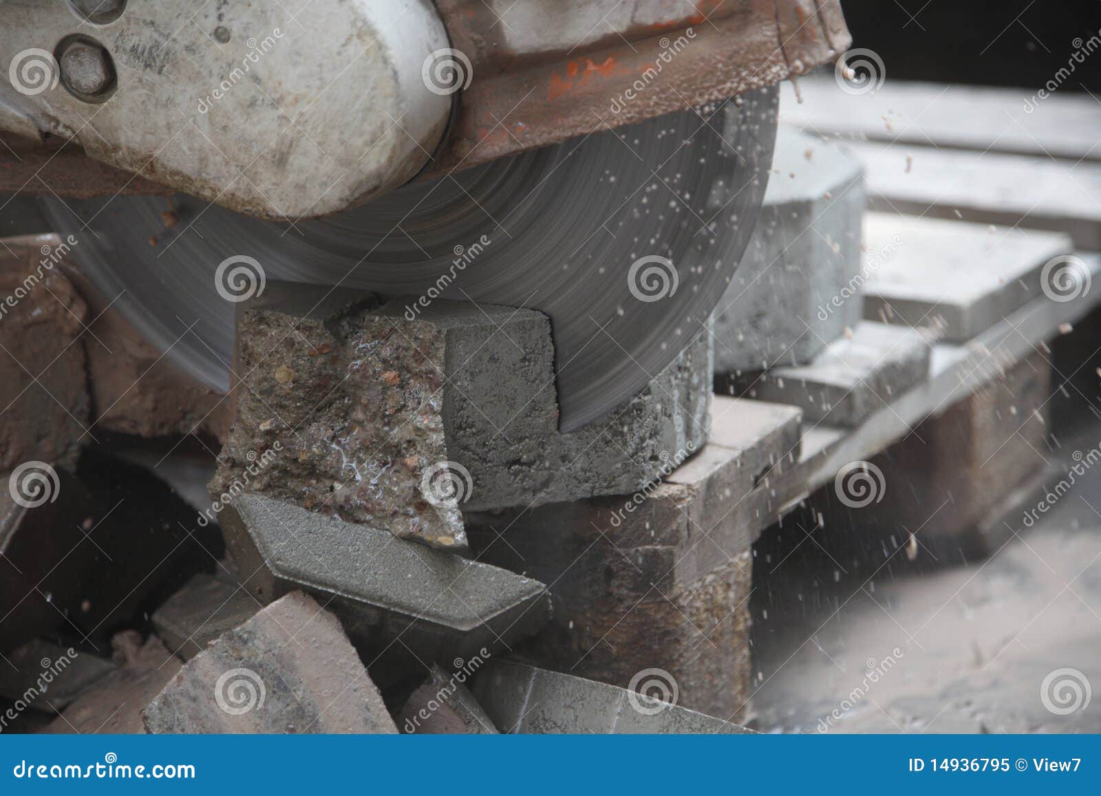 Concrete stone cutter stock image. Image of water, spinning - 14936795