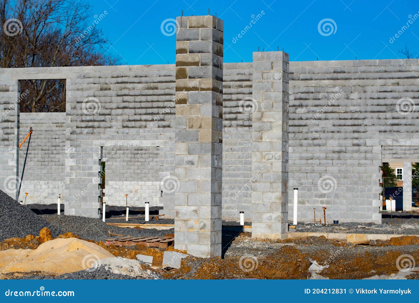 Concrete wall with columns stock image. Image of grey - 204212831
