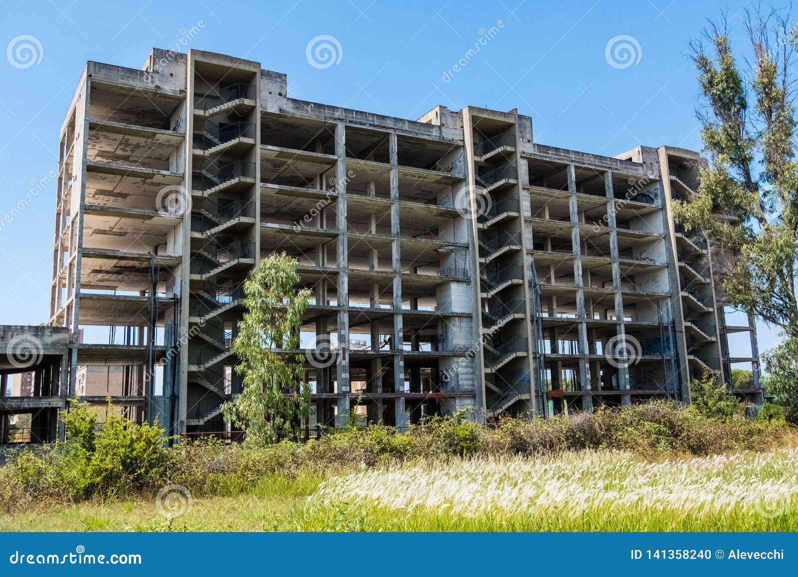 Concrete Worn Abandoned Building Construction Structure Stock Photo ...