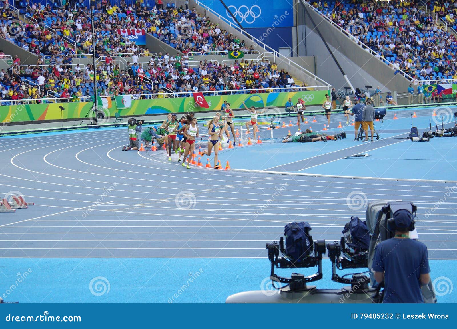Concurrence De Course D'obstacles Chez Rio Olympics Photographie ...