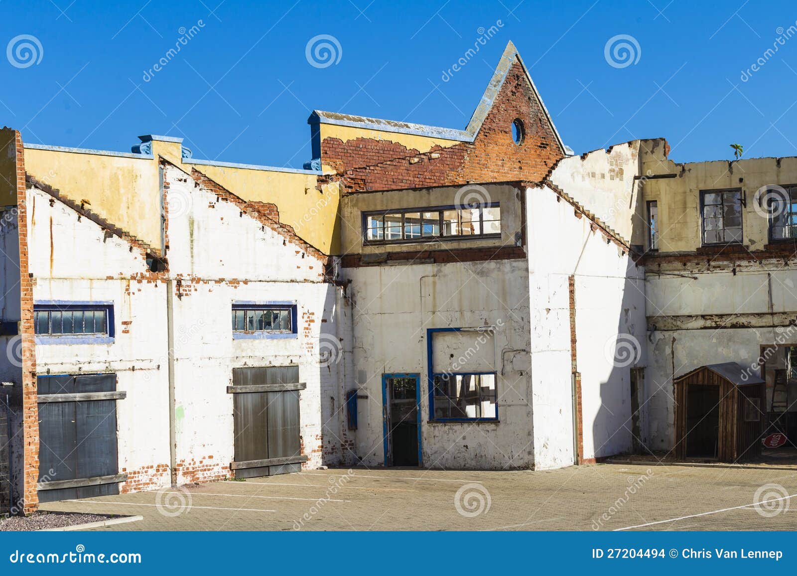 Condemned Collapsed Building Stock Photo - Image of concrete, bricks ...