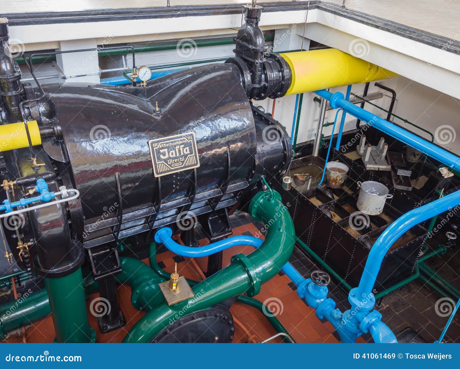Condensator in De Machineruimte Van Historisch Stoom Pompstation ...