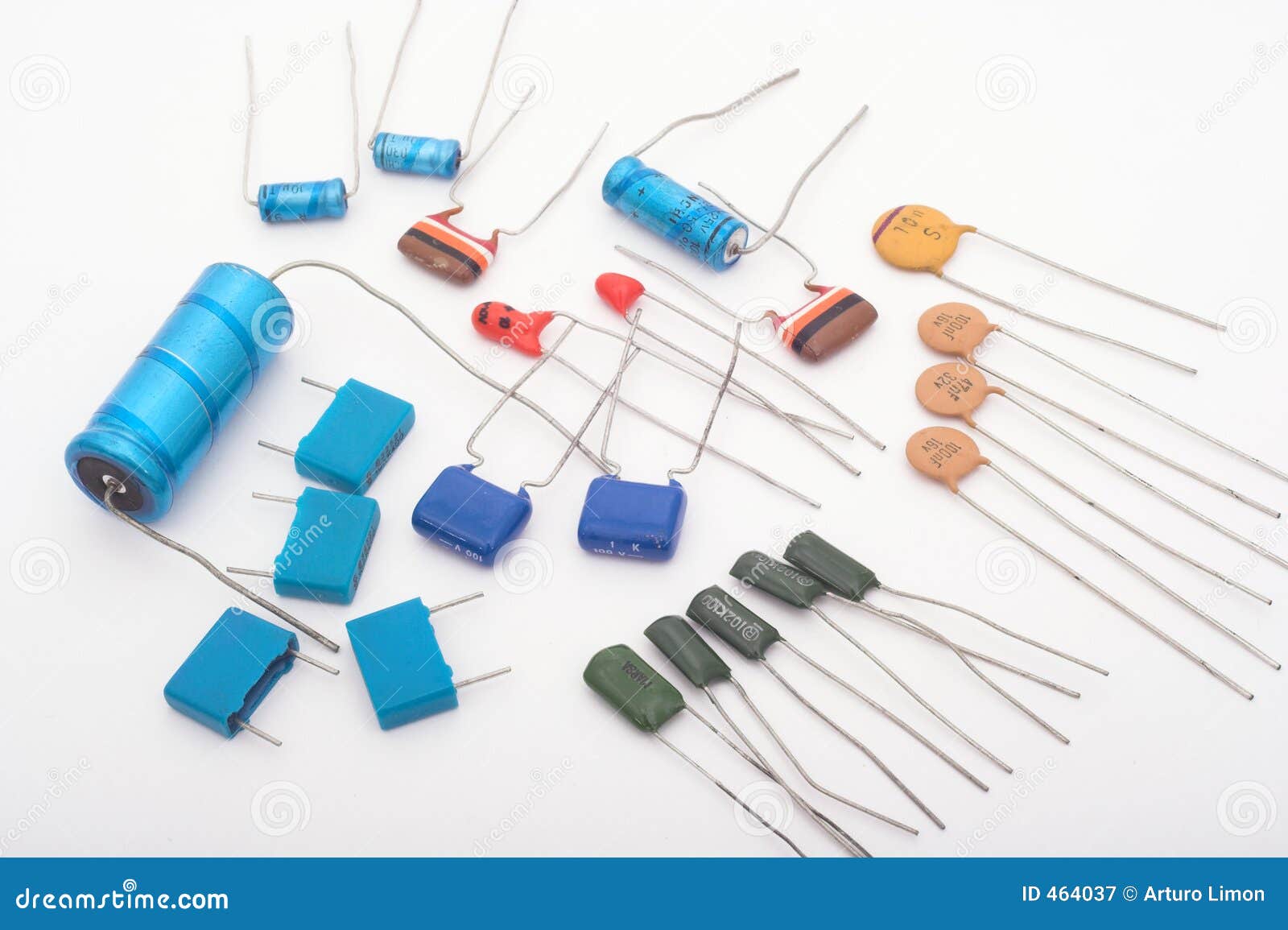 Condensatoren stock afbeelding. Image of onderwijs, ambacht - 464037