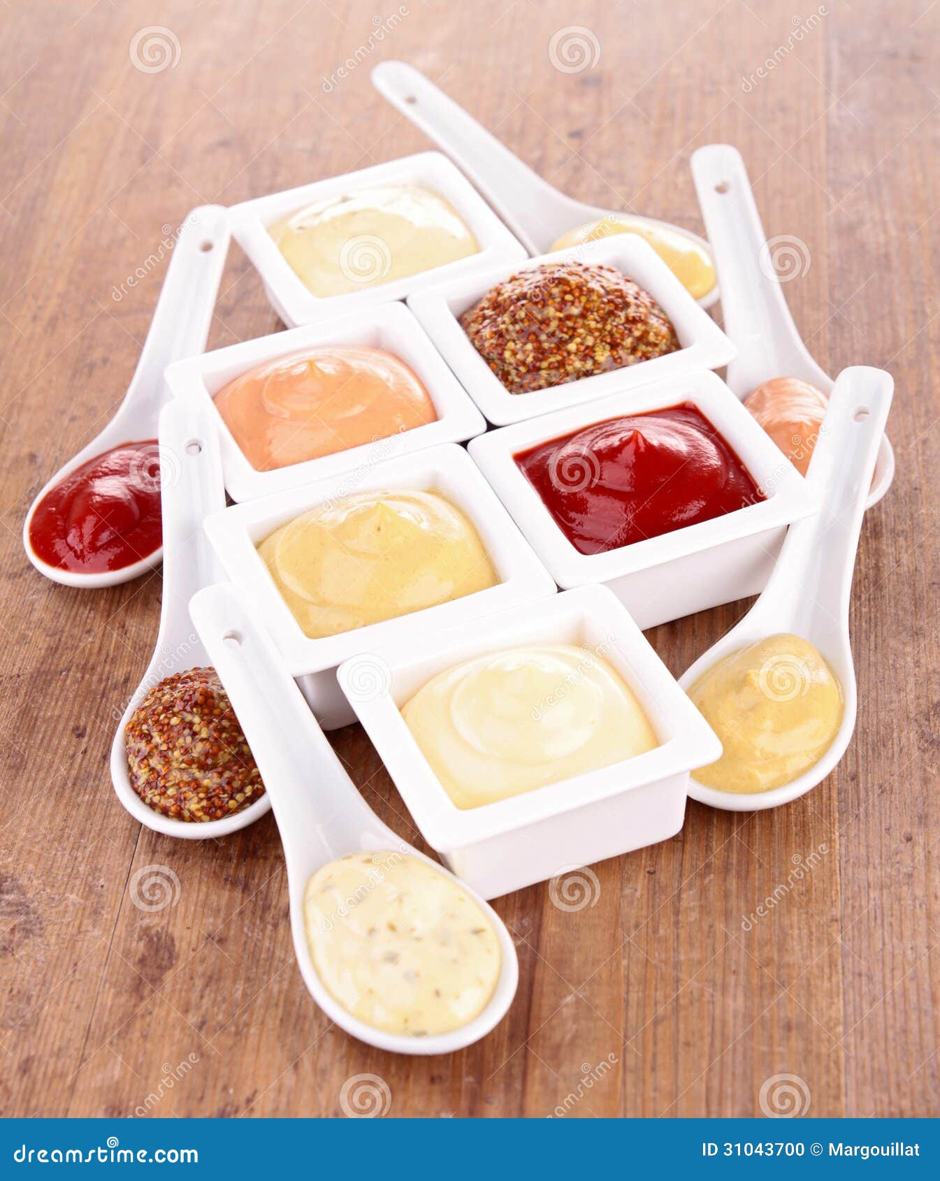 Condiment, sauce photo stock. Image du nourriture, mayonnaise - 31043700