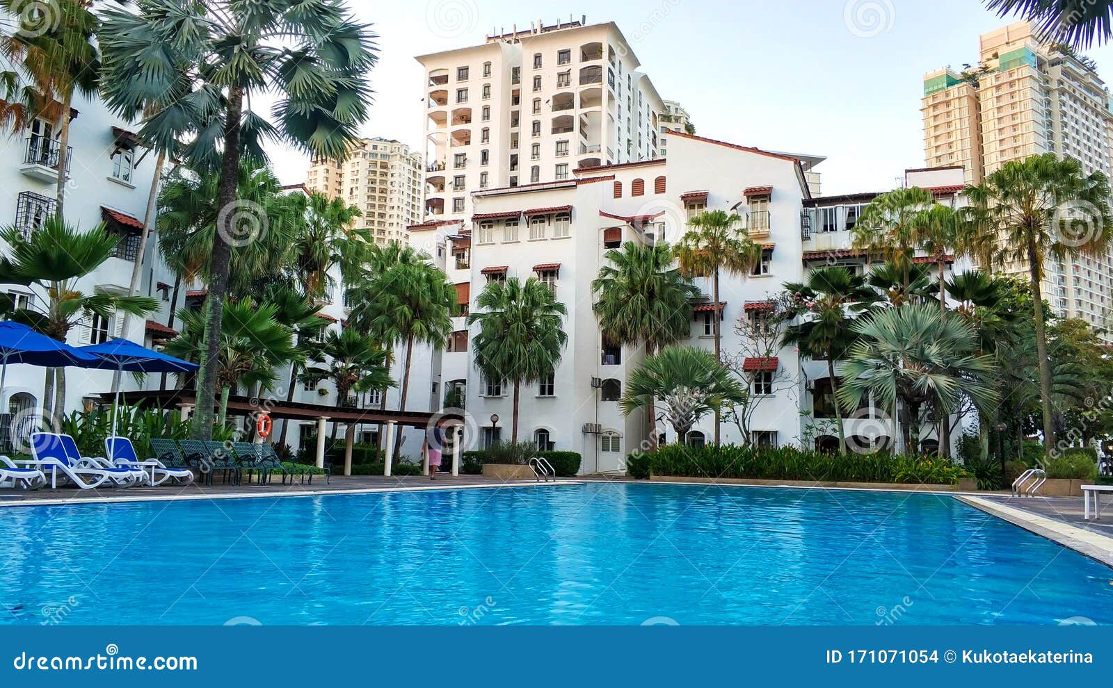 Condo Courtyard Pool on a Hot Summer Day Stock Photo - Image of holiday ...