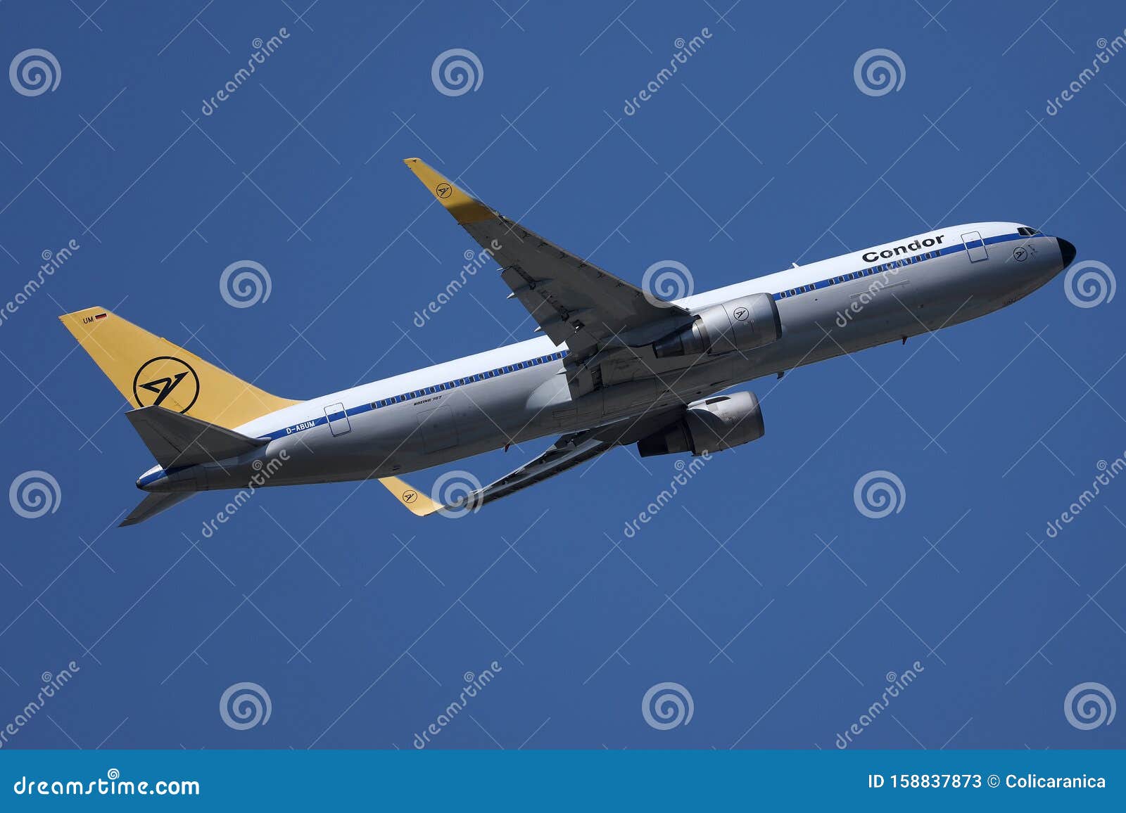 Condor Retro Livery Flying Up in the Sky Editorial Stock Photo - Image ...