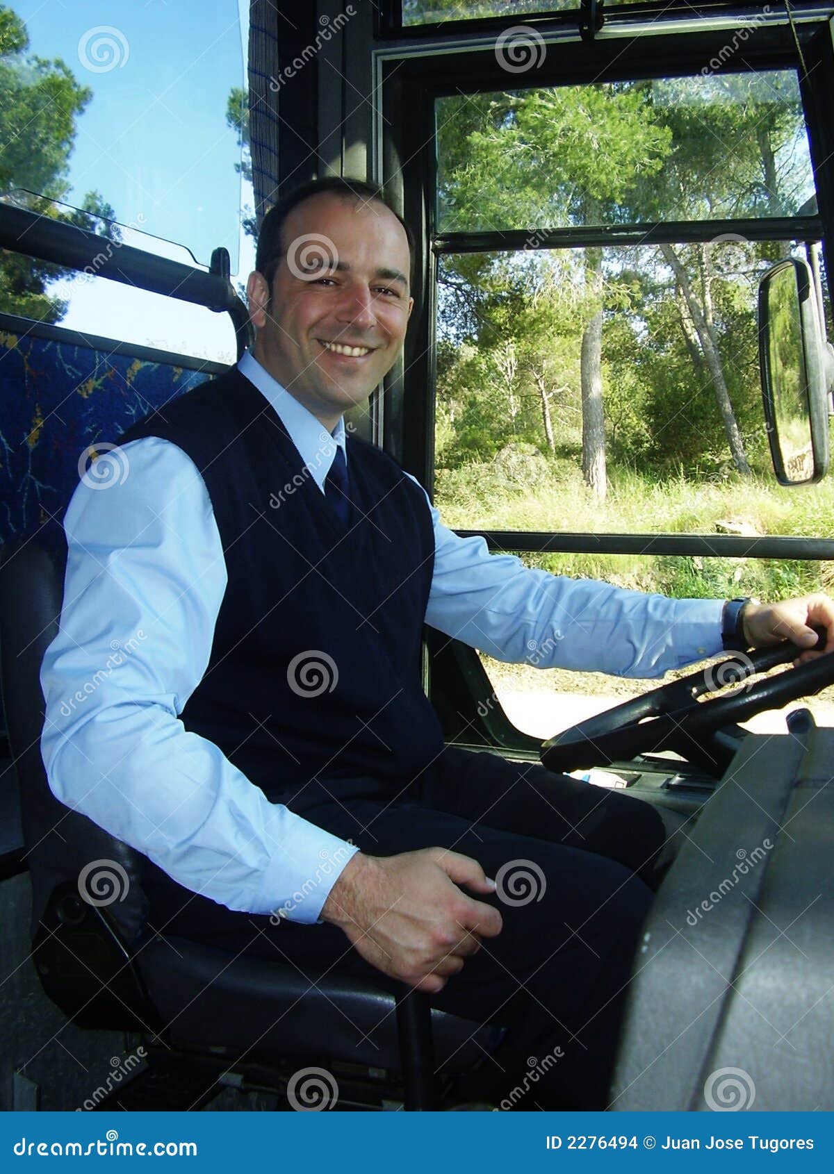 Conductor Del Autobús Sonriente Foto de archivo - Imagen de sindicato ...