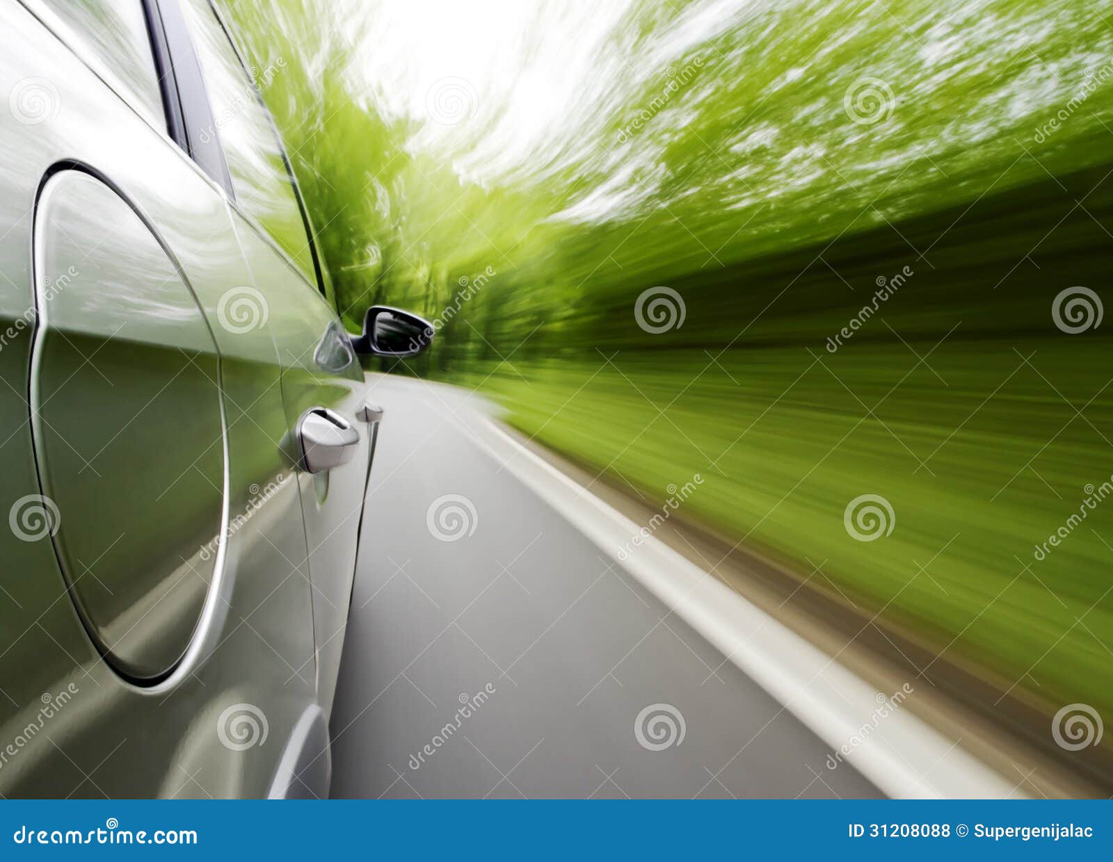 Conduzindo um carro foto de stock. Imagem de viagem, rolamento - 31208088