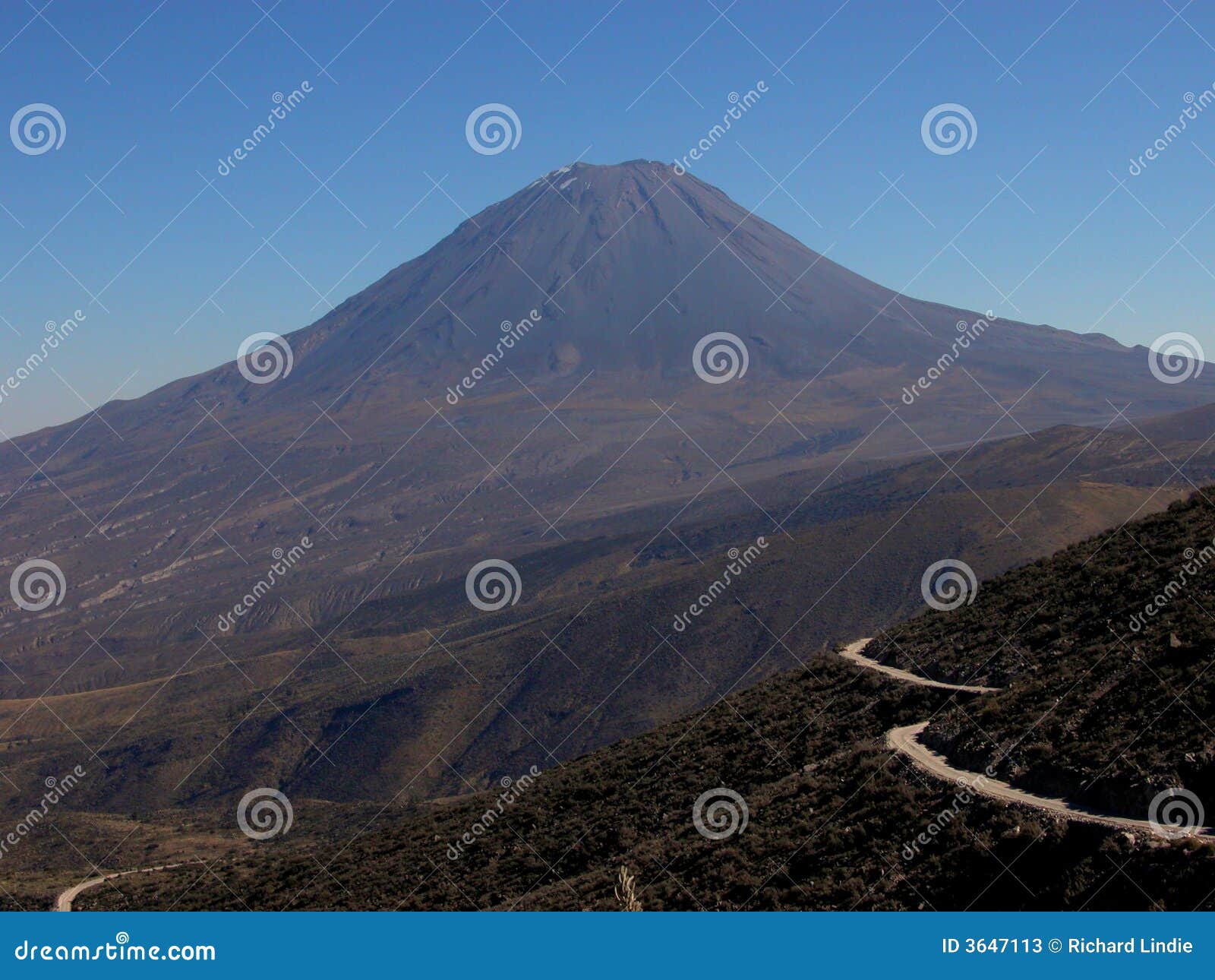 Cone-shaped Volcano Picture. Image: 3647113
