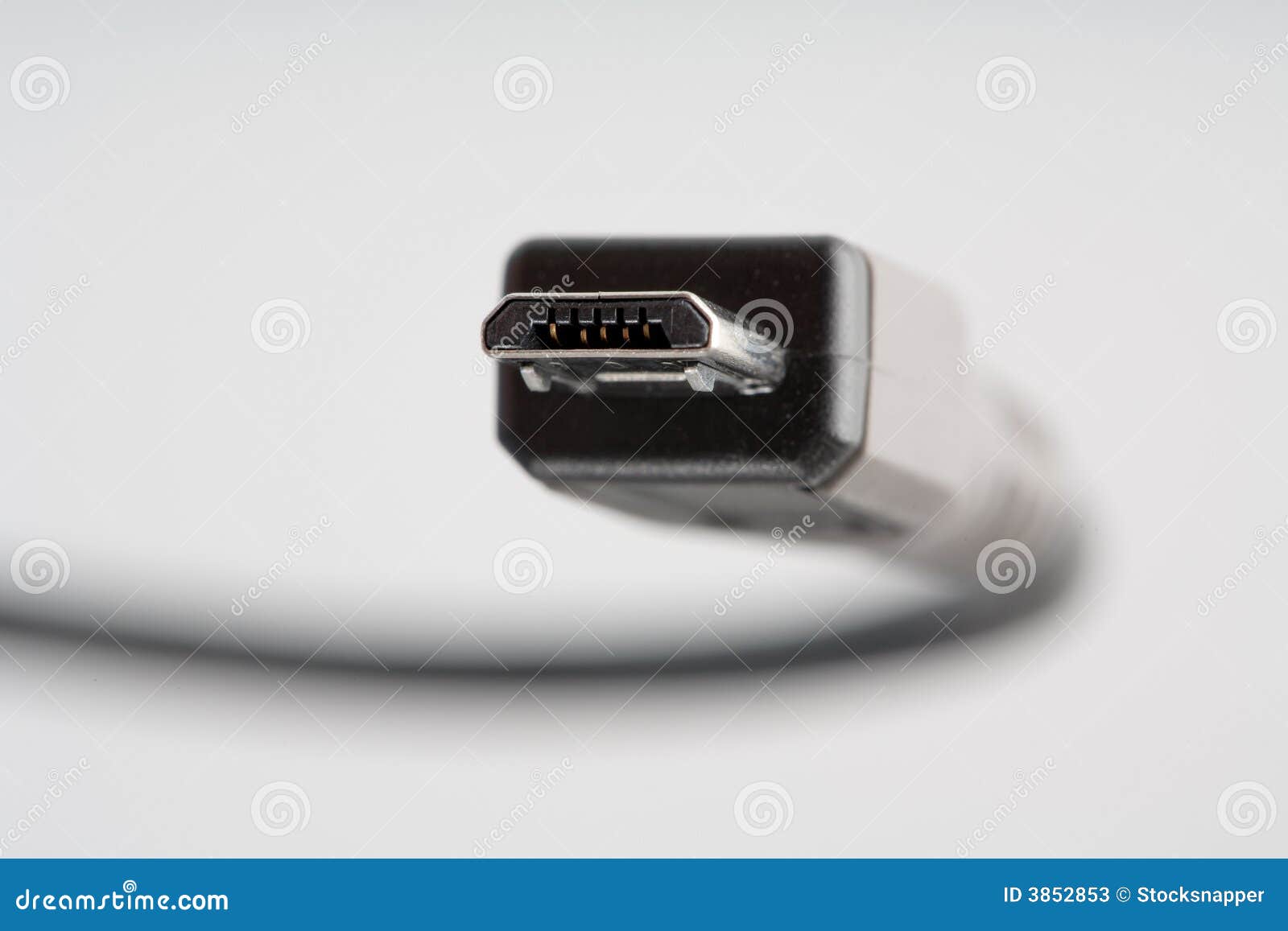 Conector Micro-USB imagen de archivo. Imagen de primer - 3852853